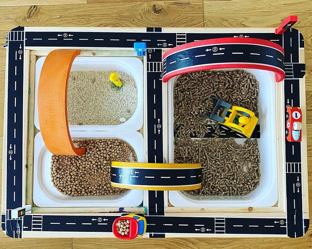 Top 15 des bacs sensoriels rigolos à faire pour les enfants | MOMES