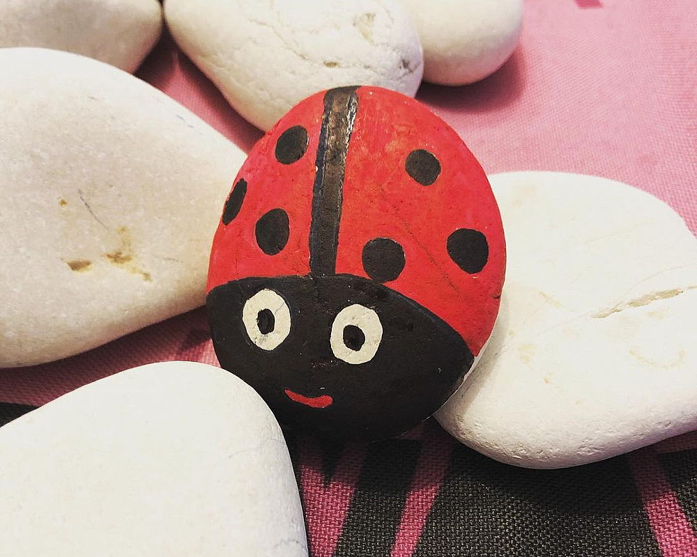 20 bricolages pour créer des insectes: abeille, papillon... | MOMES