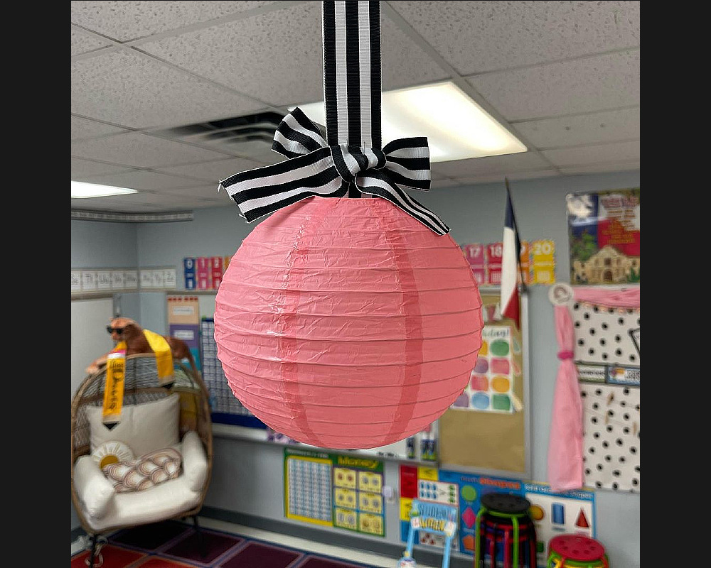 20 idées de décoration pour une classe de maternelle | MOMES