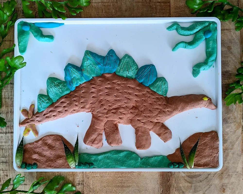 Des activités sur le thème des dinosaures pour les enfants | MOMES