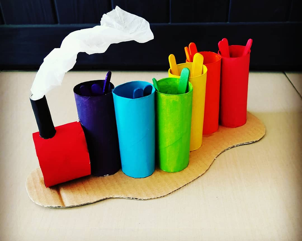 18 jeux pour apprendre les couleurs aux enfants | MOMES