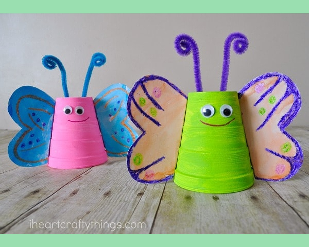 15 activités avec des gobelets pour amuser les enfants | MOMES